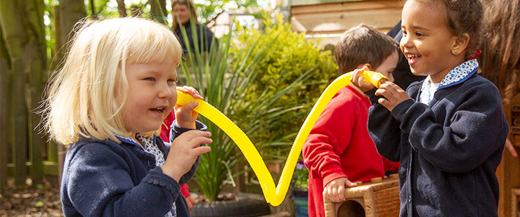 Kontaktdaten | Kundendienst | Community Playthings